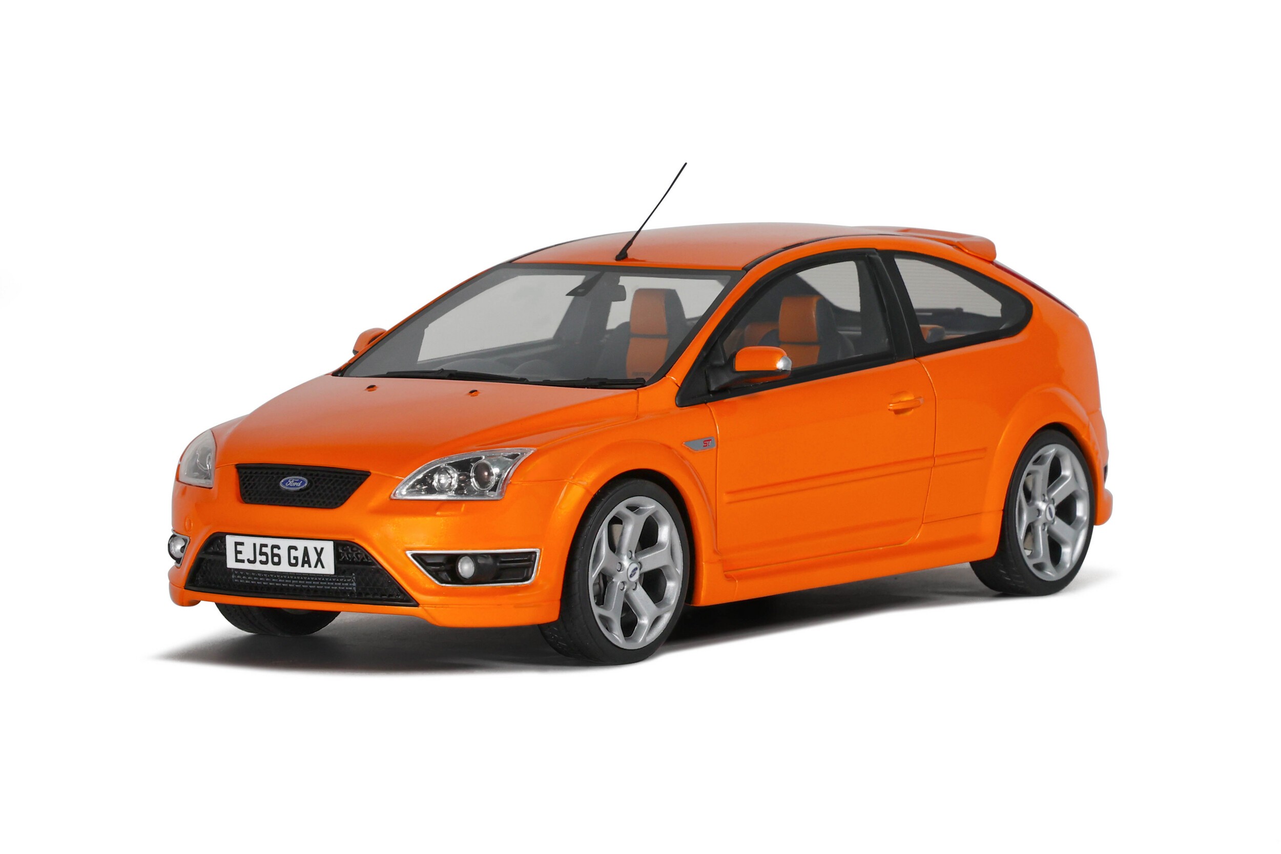 OttOmobile - Ford Focus Mk.2 ST 2.5 Electric Orange 2006 - 1/18