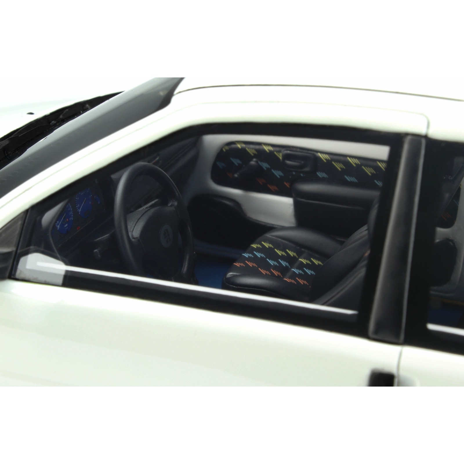 Peugeot 106 Maxi Dimma Blanc Banquise 1997