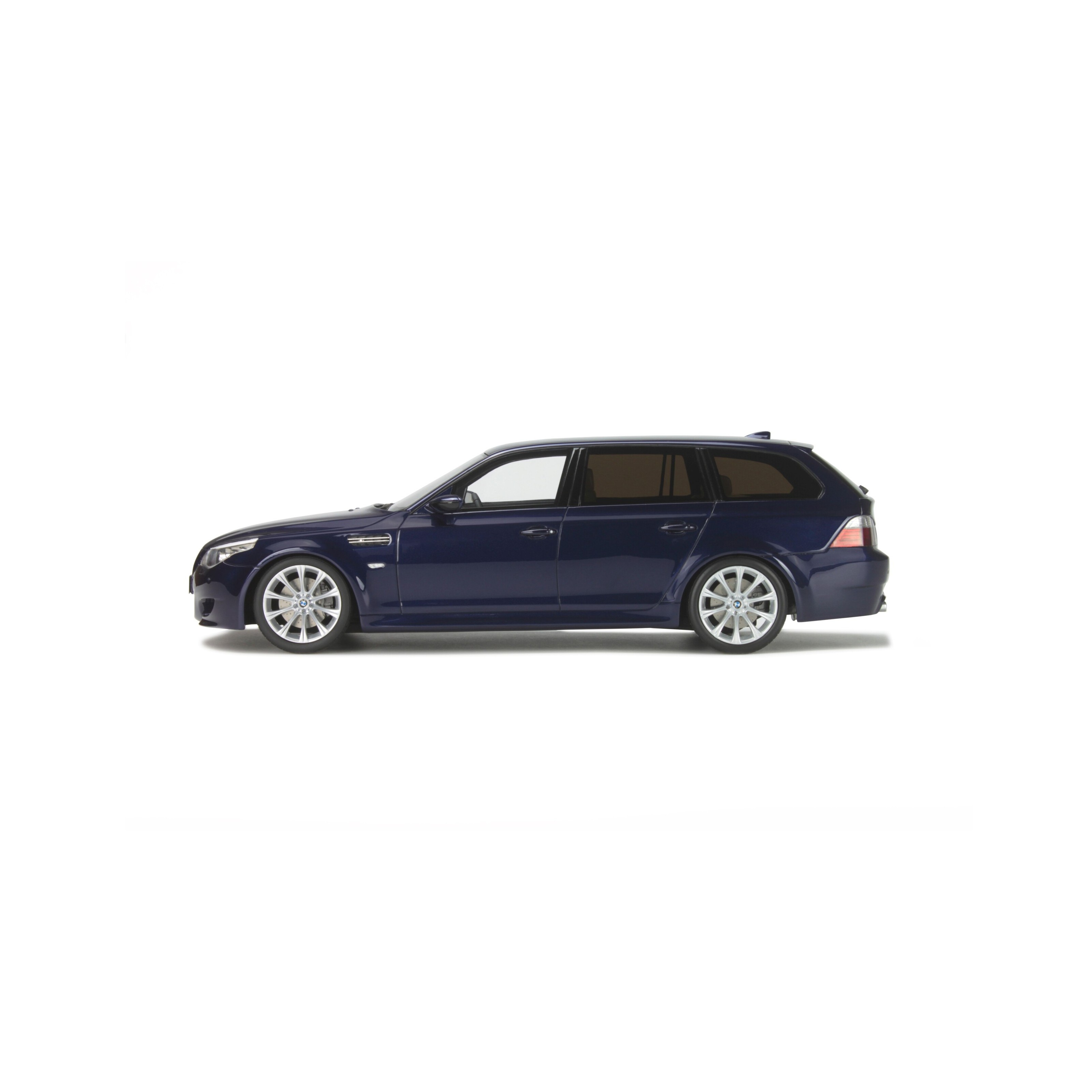 BMW M5 (E61) Touring Monaco Blue 2007