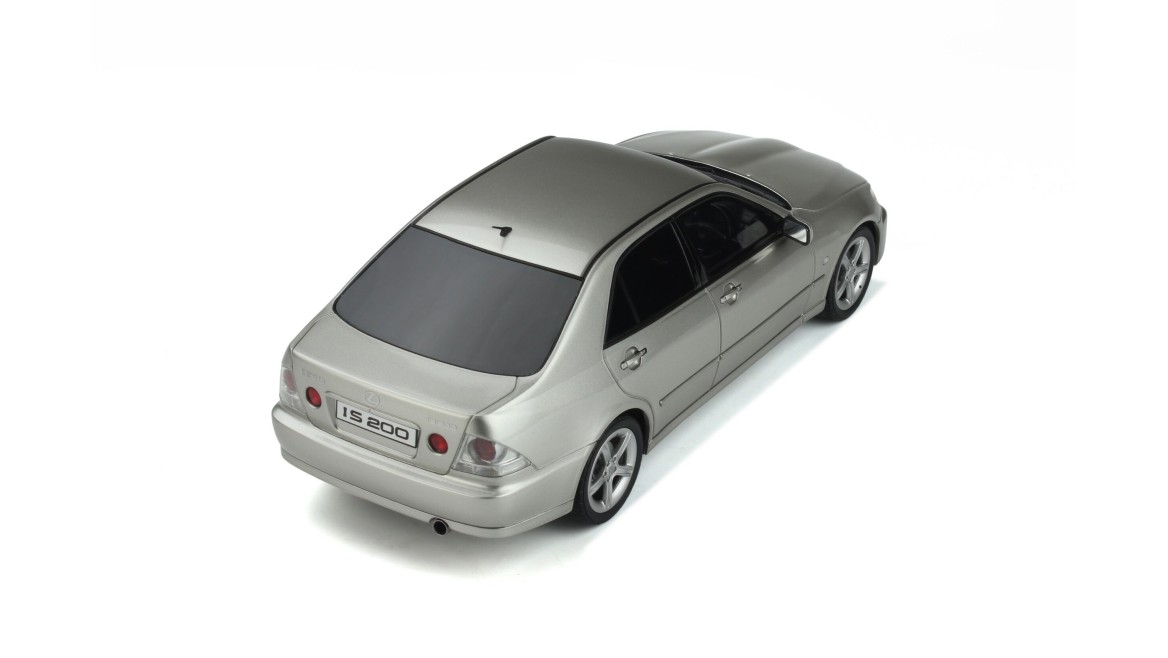 Lexus IS200 Millennium Silver Metallic 1998